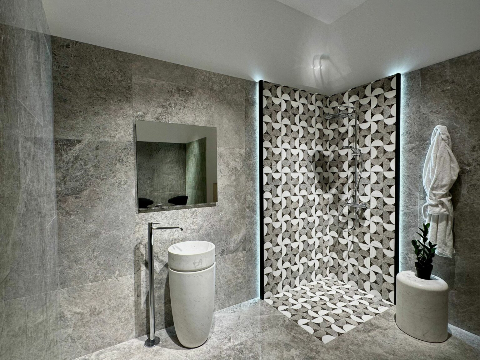 Badezimmer Trends 2025 – Die neuesten Ideen und Designs für luxuriöse ...